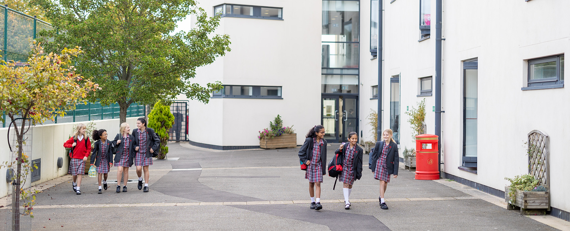 School Day and Times | Jersey College for Girls